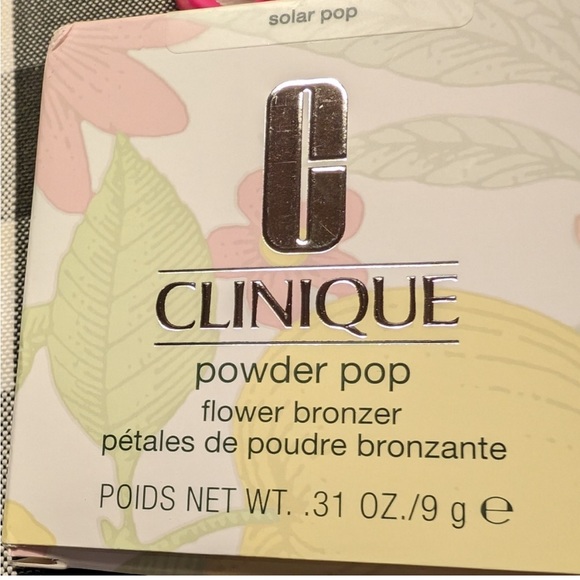 Clinique | Makeup | Clinique Powder Pop Flower Bronzer In Solar Pop ...